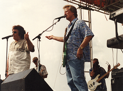 History — 1990-2004 – JAN & DEAN – Jan Berry Official Site