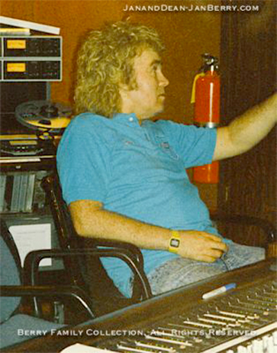 History — 1990-2004 – JAN & DEAN – Jan Berry Official Site